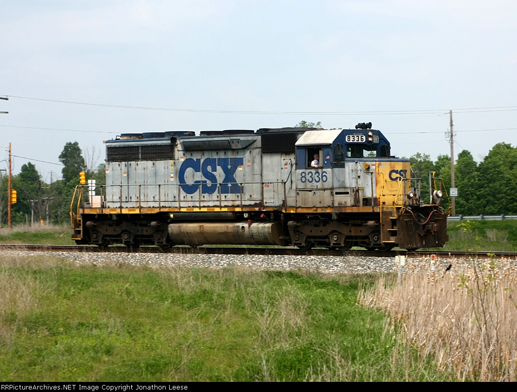 G852 heads east lite